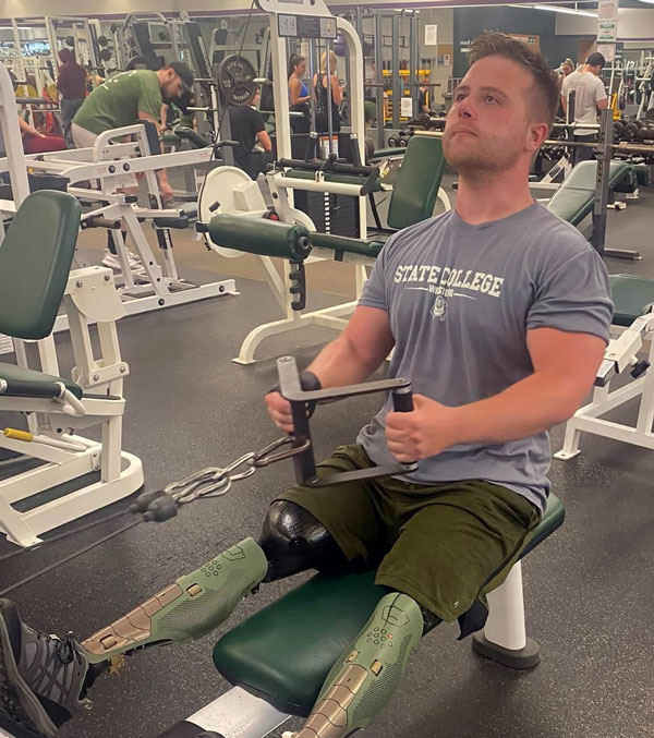 Veterans Glavey & Hartswick Honored with 2022 Ford F-150 Vehicles ...